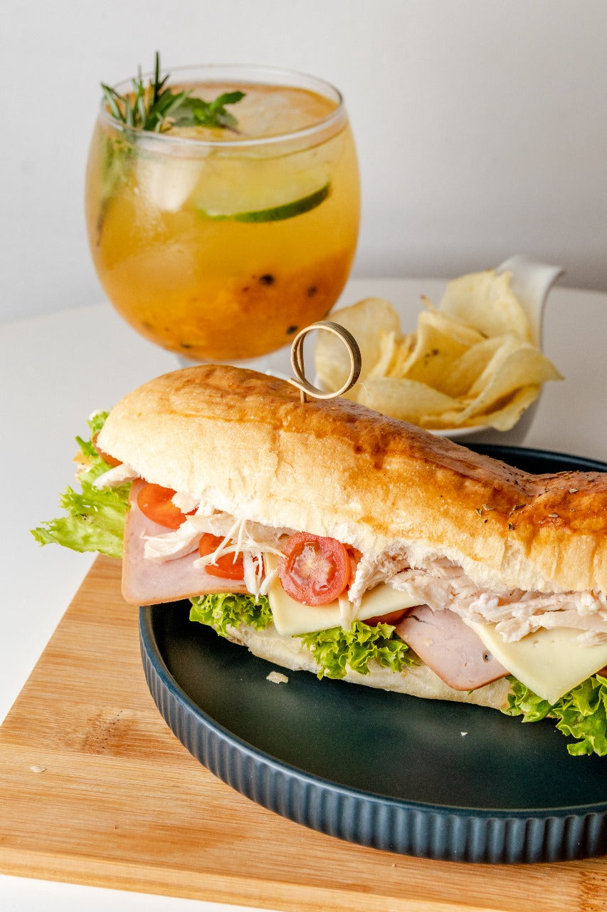 Sandwich Pollo – Happy Cakes